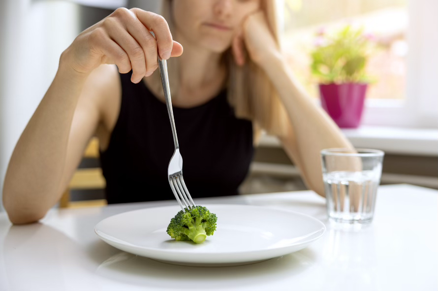 Understanding the Connection Between Trauma and Eating Disorders: What ...
